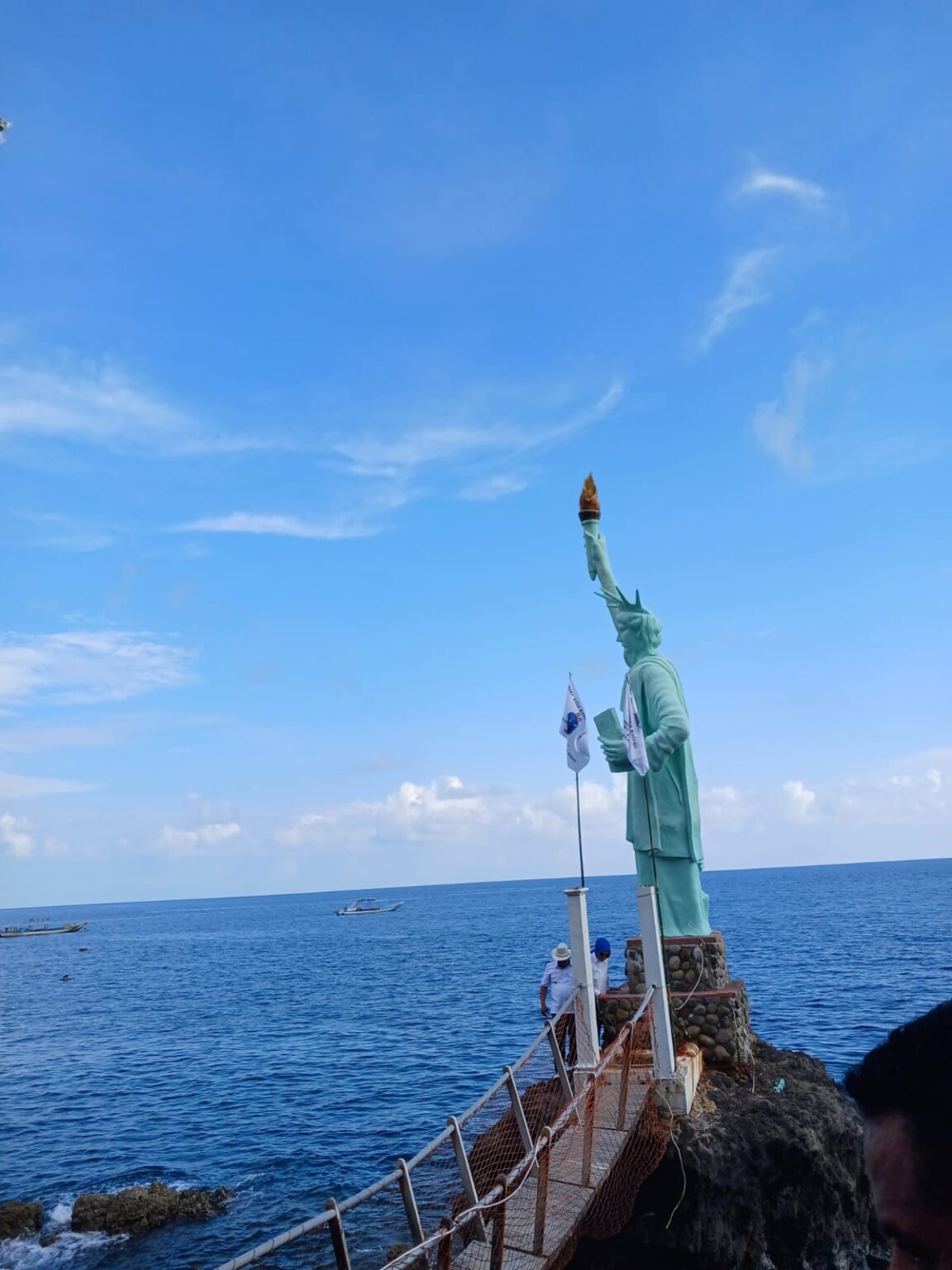 Resmikan Miniatur Patung Liberty Negeri Oma, Ini Pesan Murad Ismail